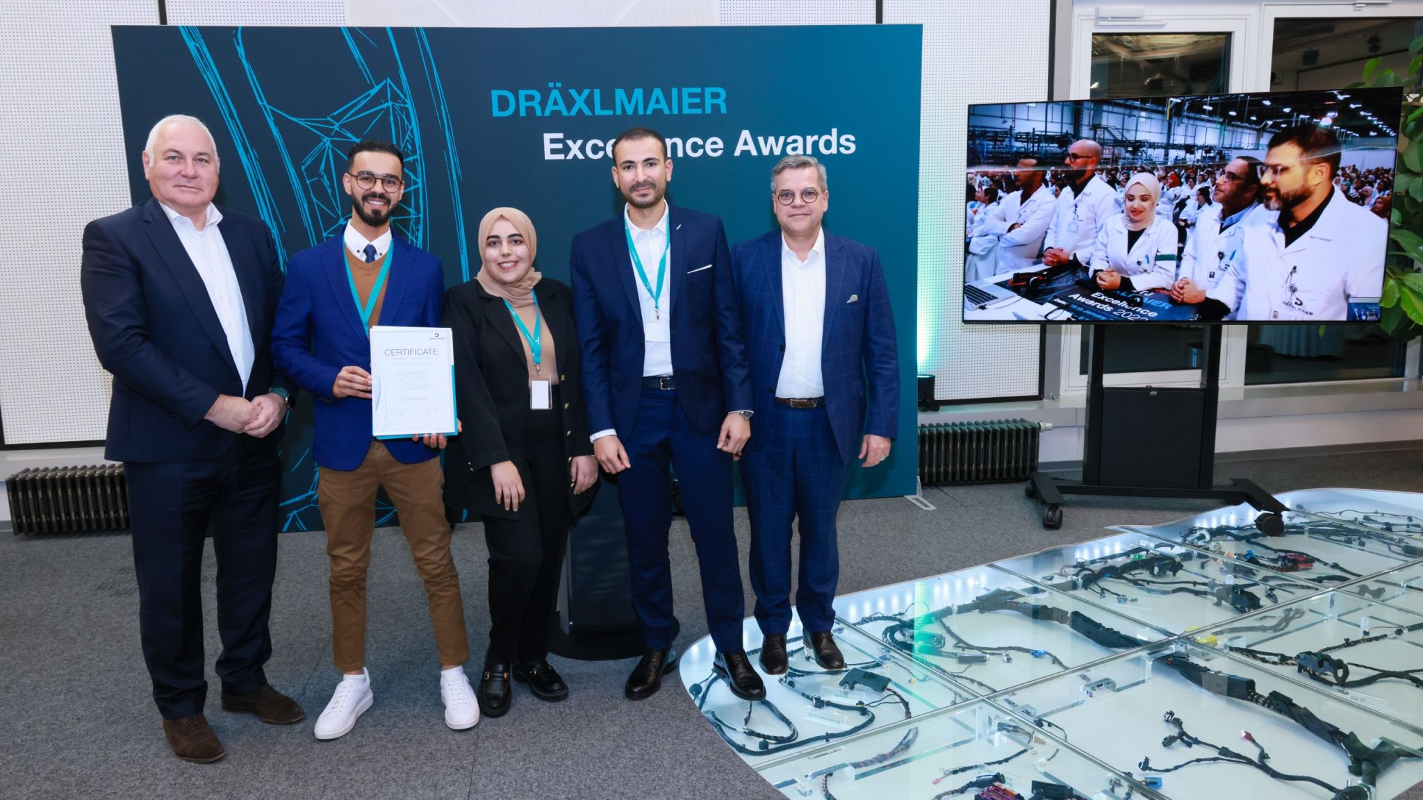 DRAXLMAIER : Une consécration internationale pour l’industrie ...