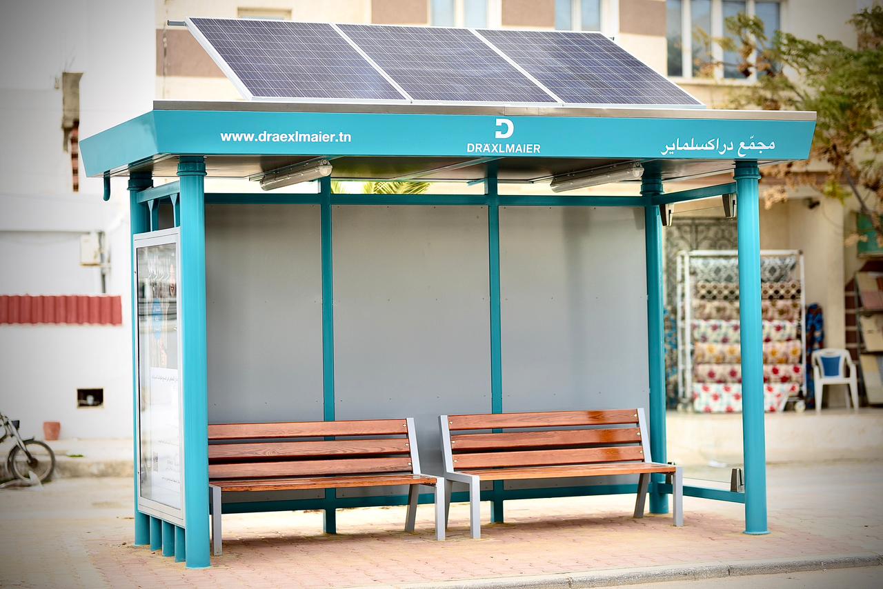 DRÄXLMAIER Tunisie offre le premier arrêt de bus intelligent